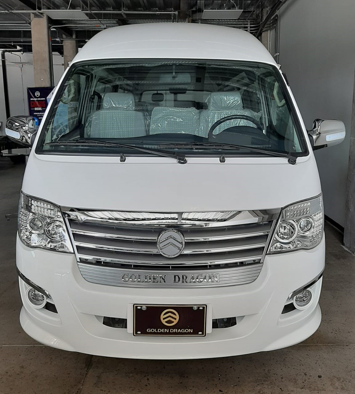 Explorando las Características de la Buseta Golden Dragon de 18 ...